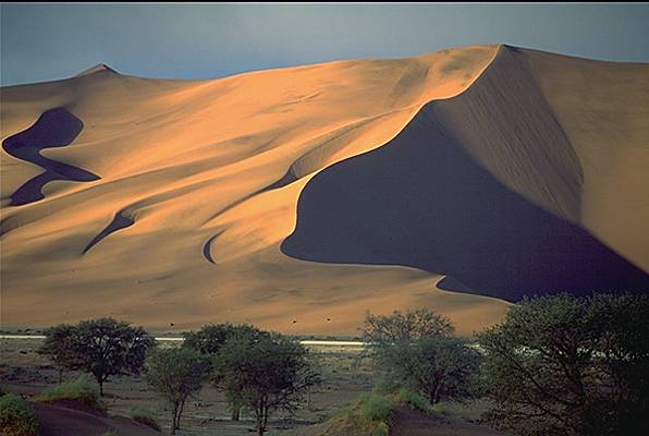 Namibie en anglais Namibia République de Namibie - LAROUSSE