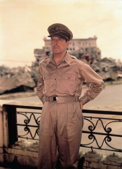 Douglas Macarthur – Média LAROUSSE